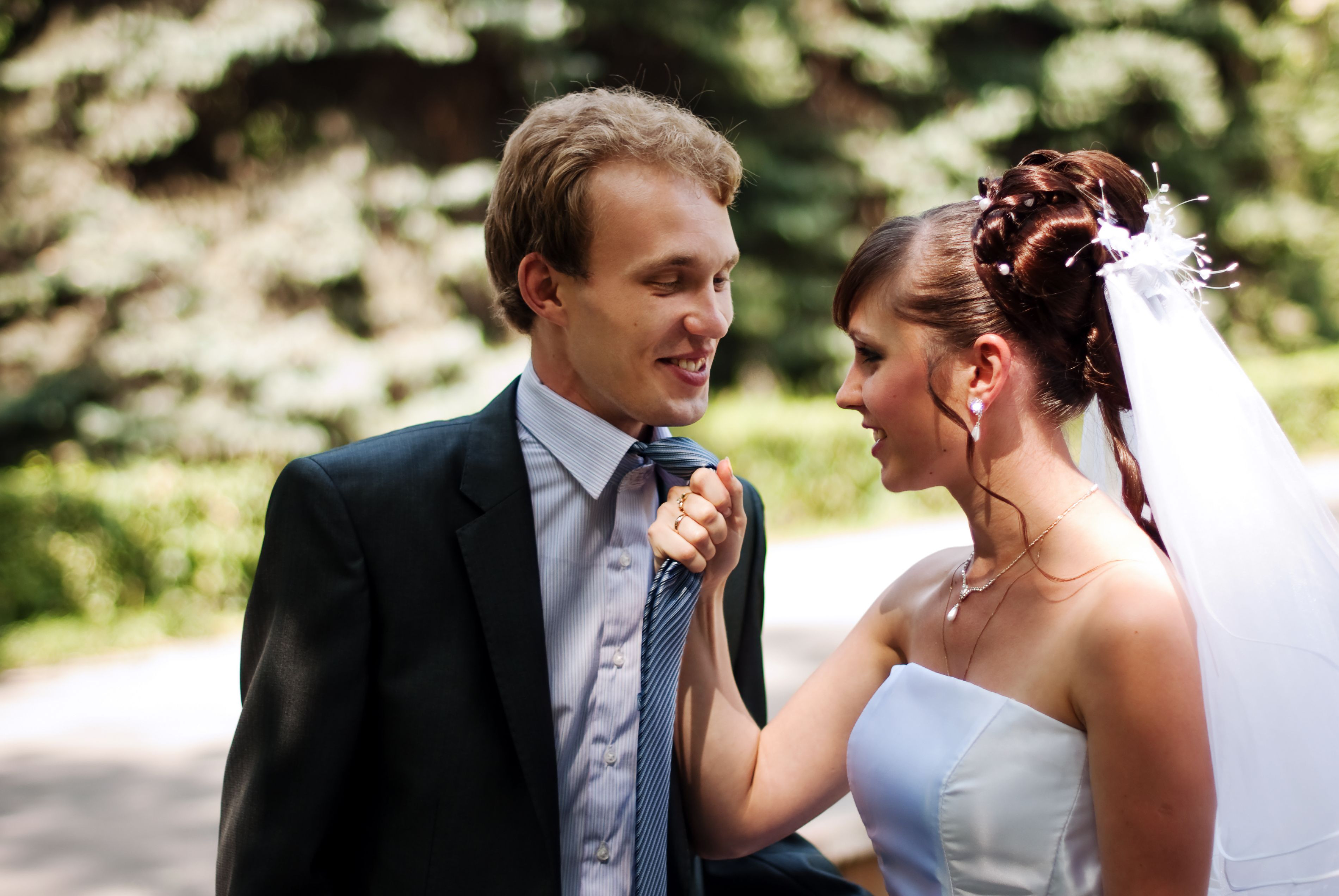 Wedding Reception Checklist: 33 Essential Tasks | Free App